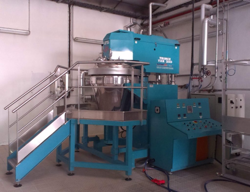 Rayneri Trimix TXR 250 - 250 L vacuum mixer - Osertech